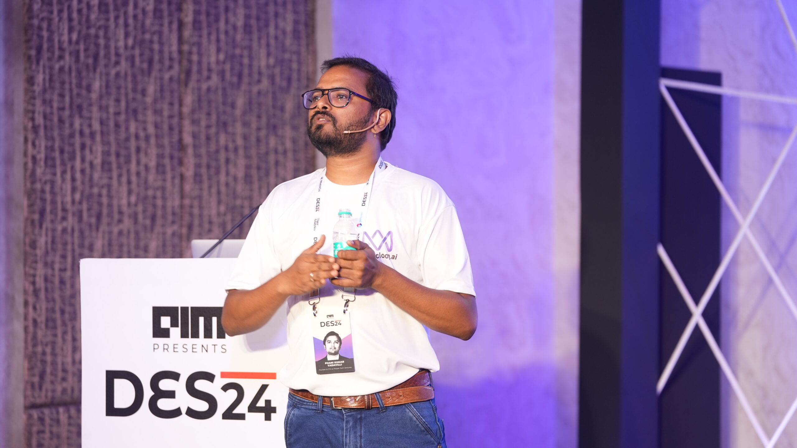 Harnessing AI for Metric Management: Metric as a Service - MachineHack for Enterprises